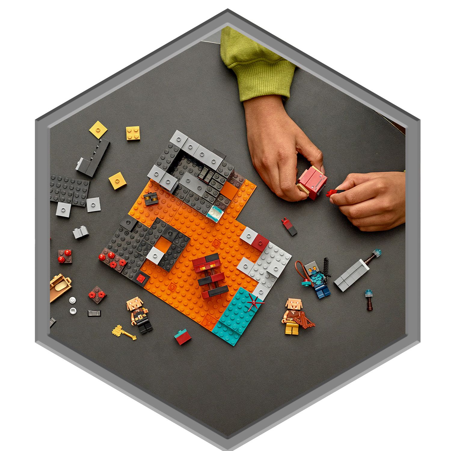 LEGO Minecraft 21185 Bastion w Netherze - Ceny i opinie - Ceneo.pl